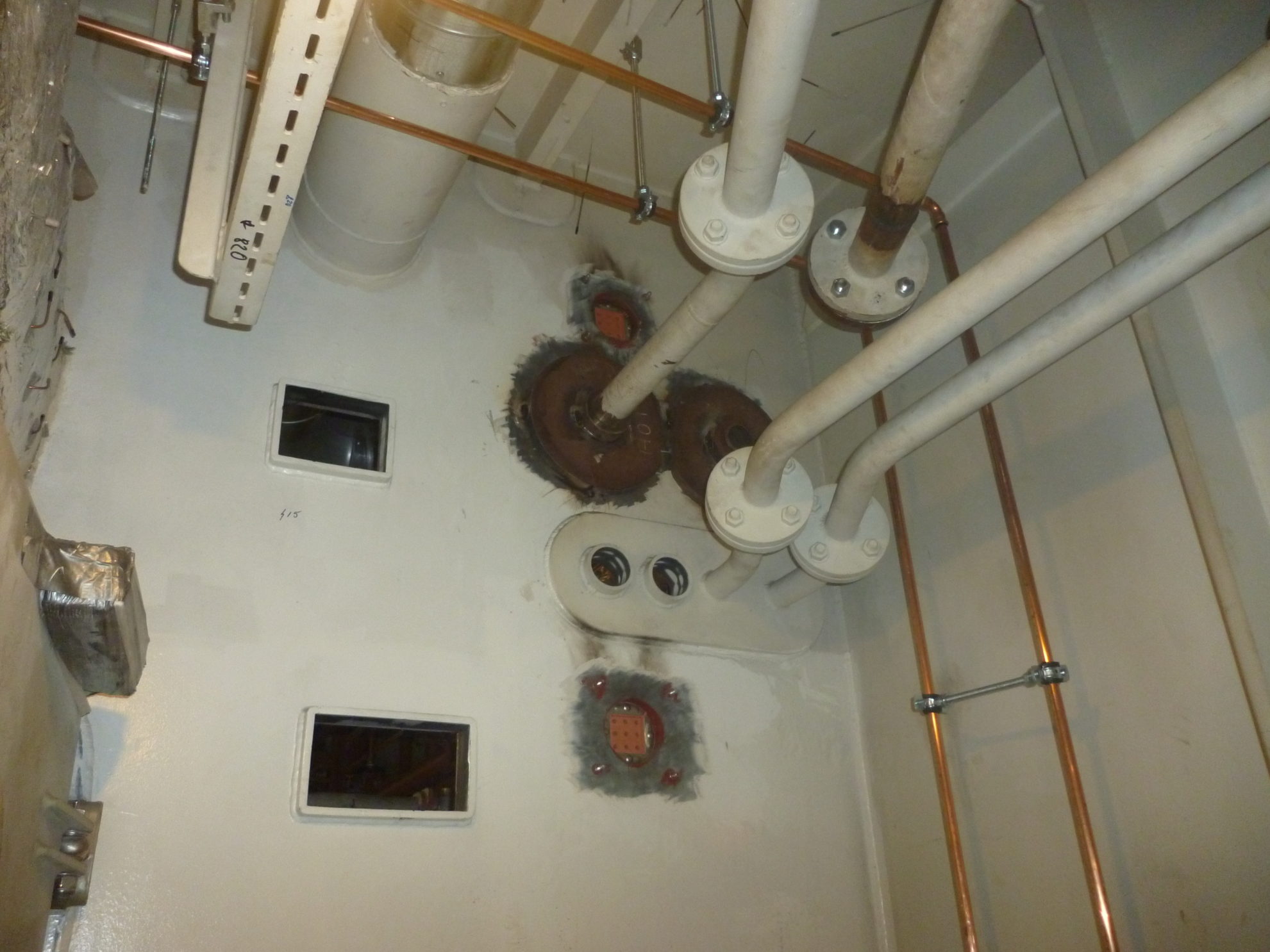 Pipe installation on Royal Research Ship “Sir David | RL Engineering